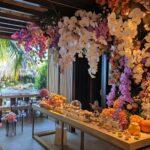 15 Easy Flower Bar Ideas to Elevate Your Event » HomeDecorFull